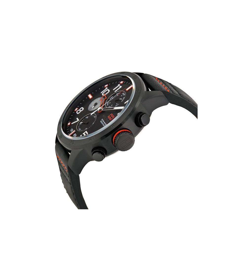 Reloj Tommy Hilfiger con caja de acero inoxidable y correa de cuero